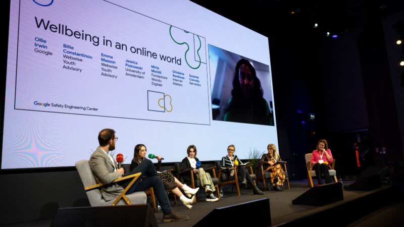 Youth Panelists Lead Discussion at Google Growing Up in the Digital Age ...
