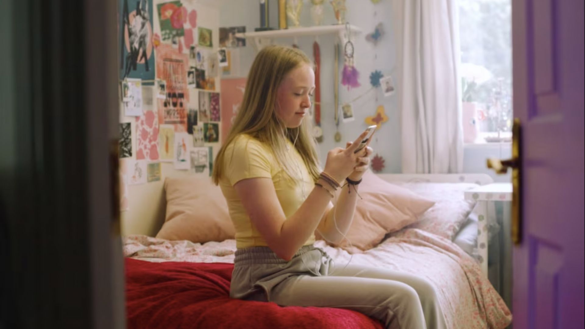 Digital Media Literacy: Tips for Parents